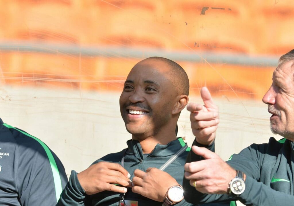 Senong Leaves Lesotho - iDiski Times