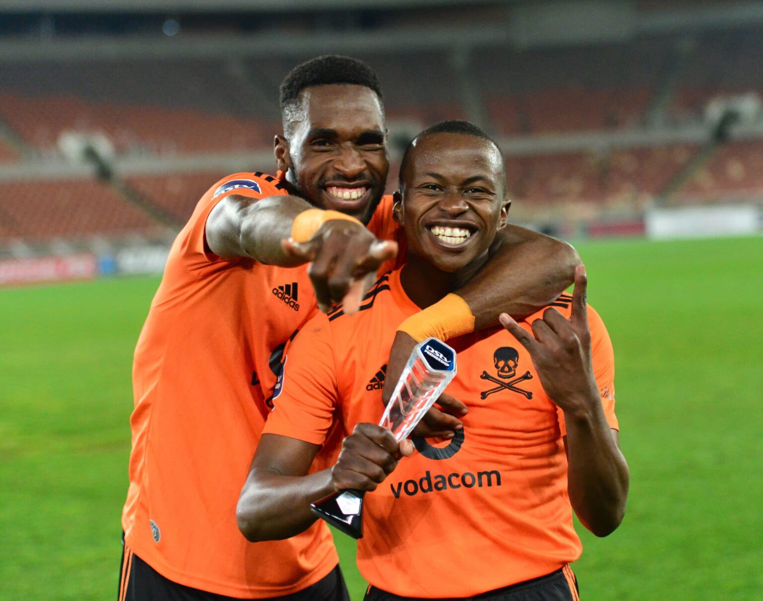 Makaringe - We Know We Gave Them Heart Attacks - iDiski Times