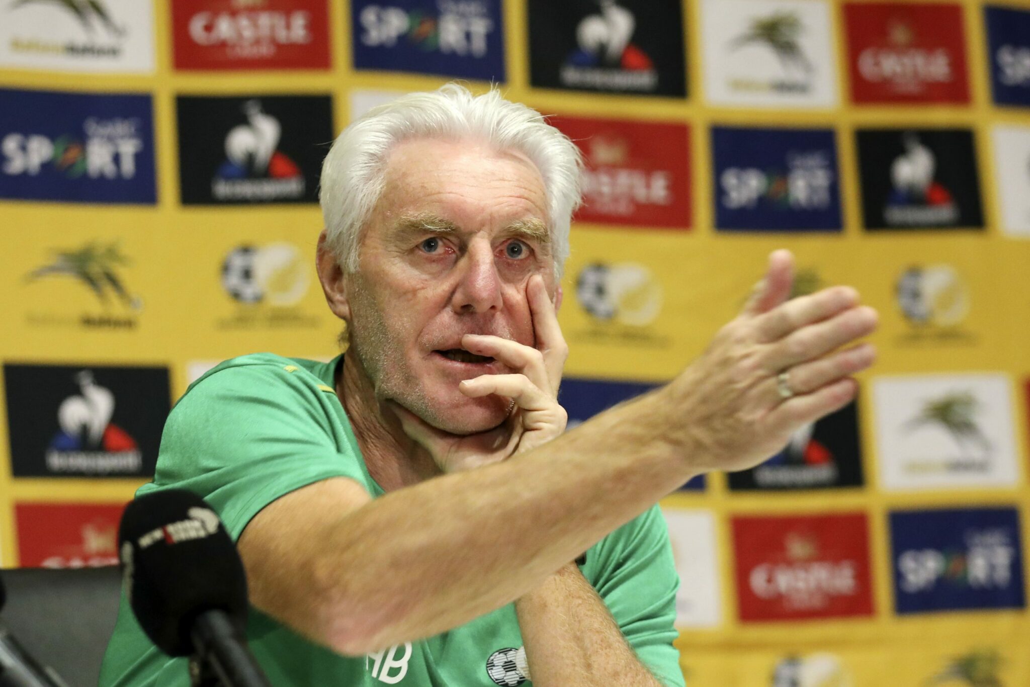 Broos Admits Bafana Budget Constraints - iDiski Times
