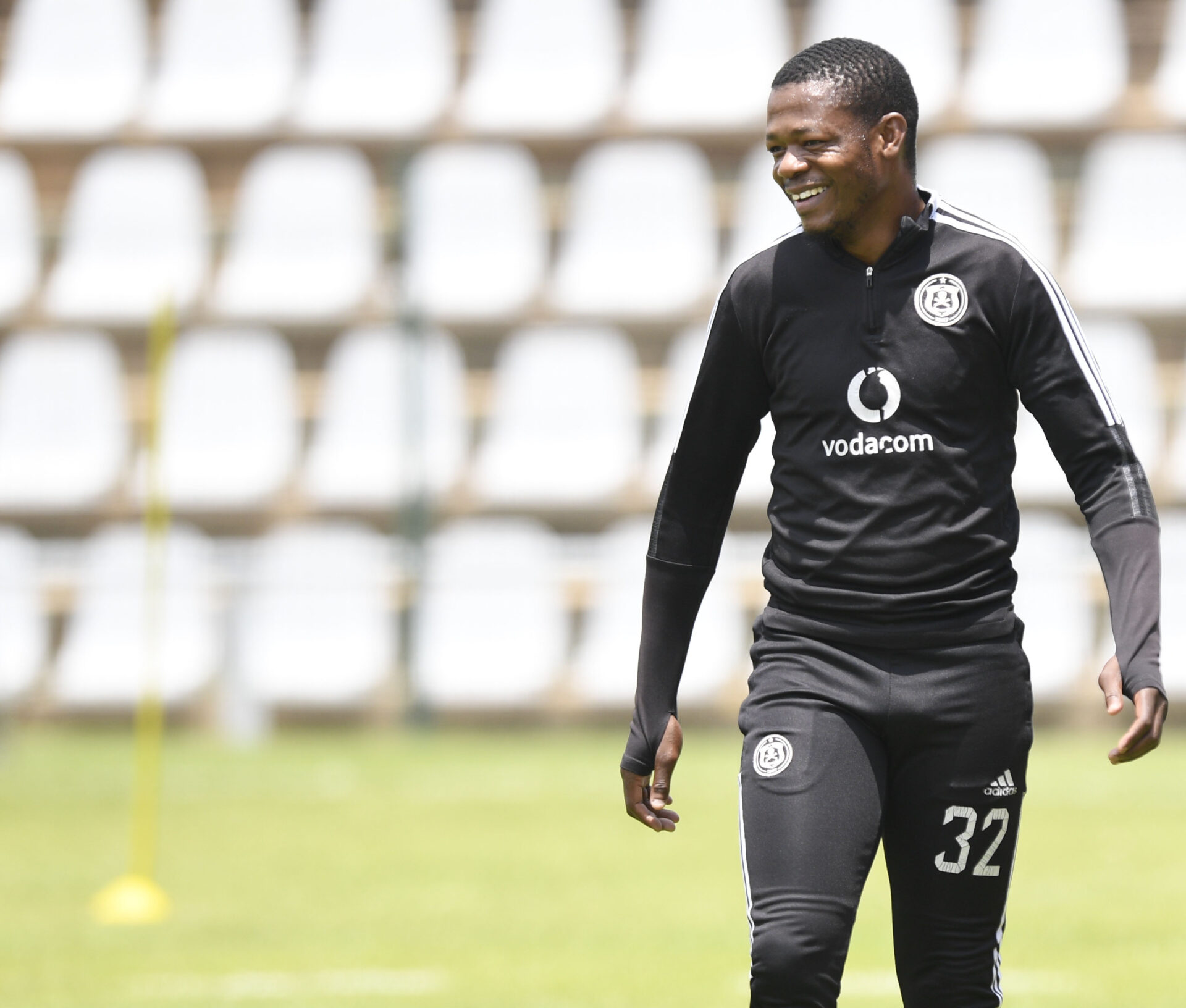 Mabena Closes In On New Club After Pirates Exit - iDiski Times