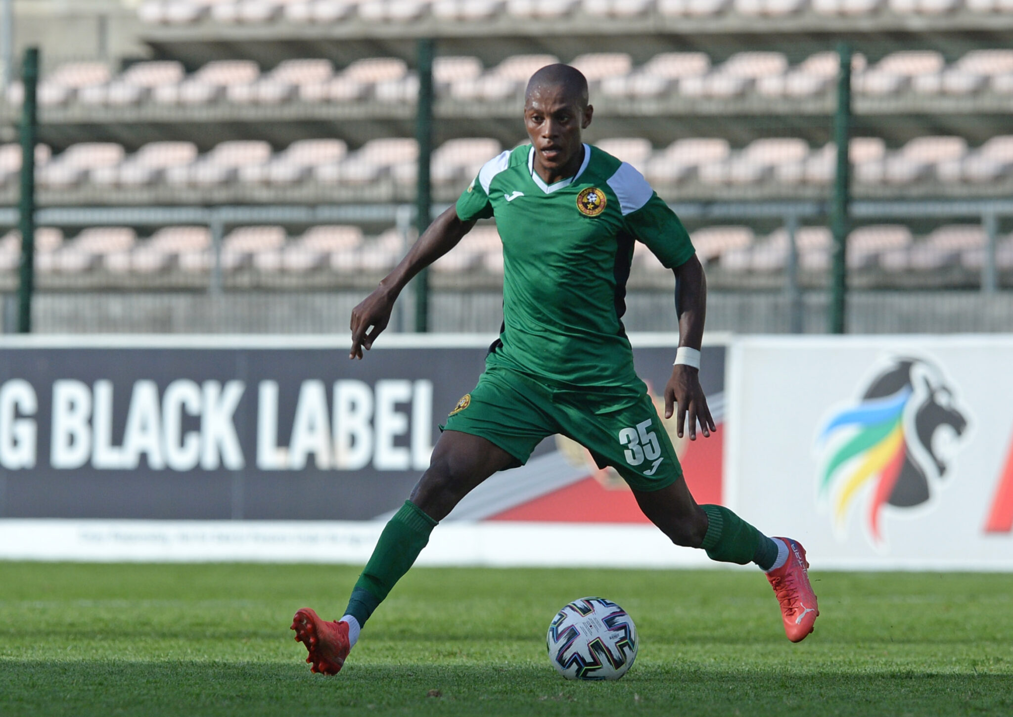 Jodwana Extends His VFA Stay, While Manzini Leaves - iDiski Times