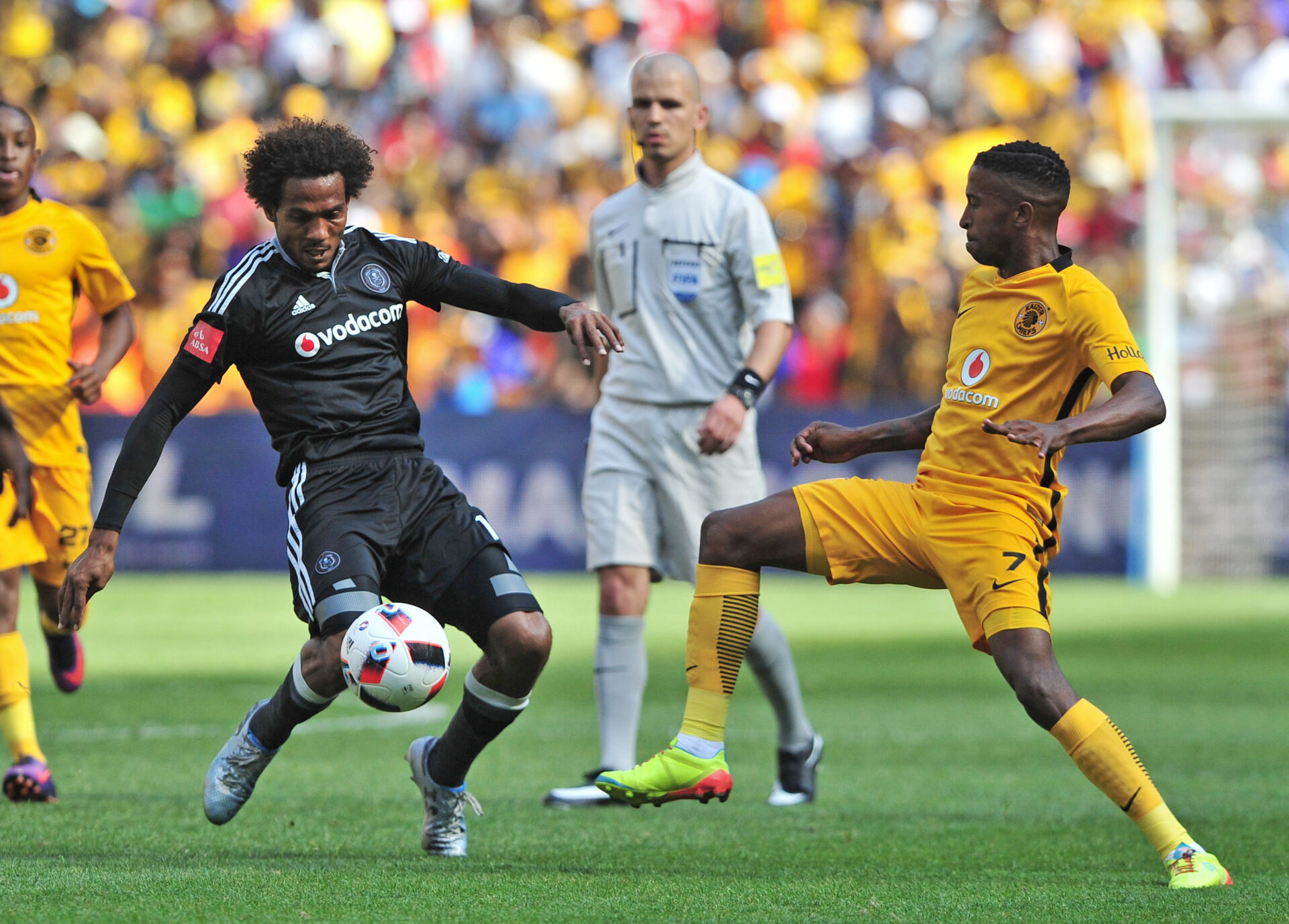 Former Chiefs & Pirates Winger Looking For A New Club - iDiski Times
