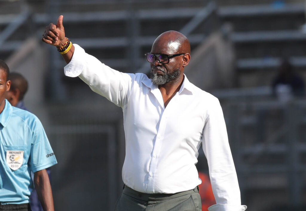 Komphela - 11/15 Not A Bad Mark - iDiski Times