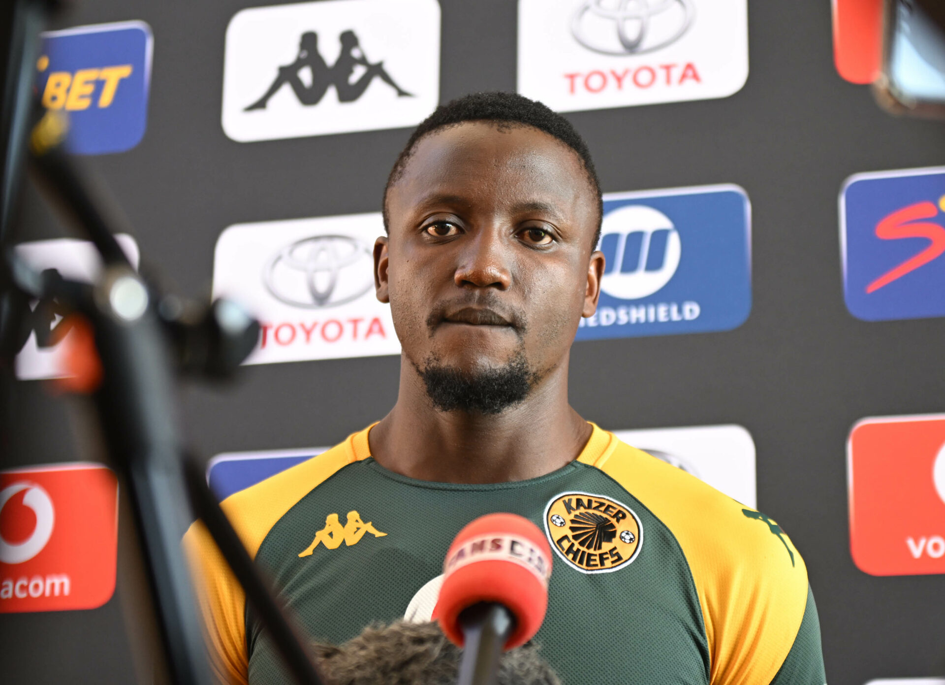 Bvuma Endorses Sundowns Star For Major PSL Award - iDiski Times