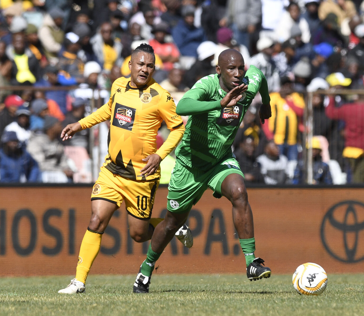 Chiefs Legends Beat Celtic Legend In Toyota Cup Curtain Raiser - iDiski ...