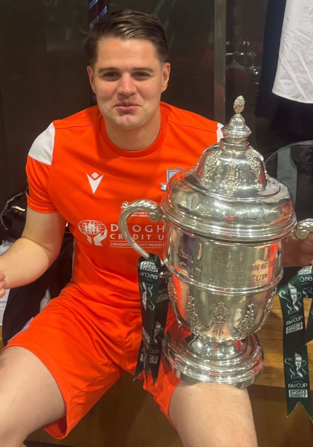 Bafana Keeper Wins Trophy In Europe - iDiski Times