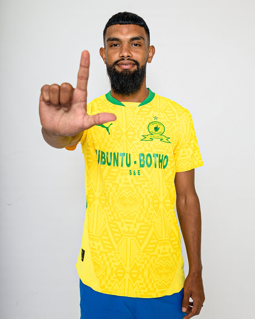 Official: Sundowns Confirm Major Signing - iDiski Times