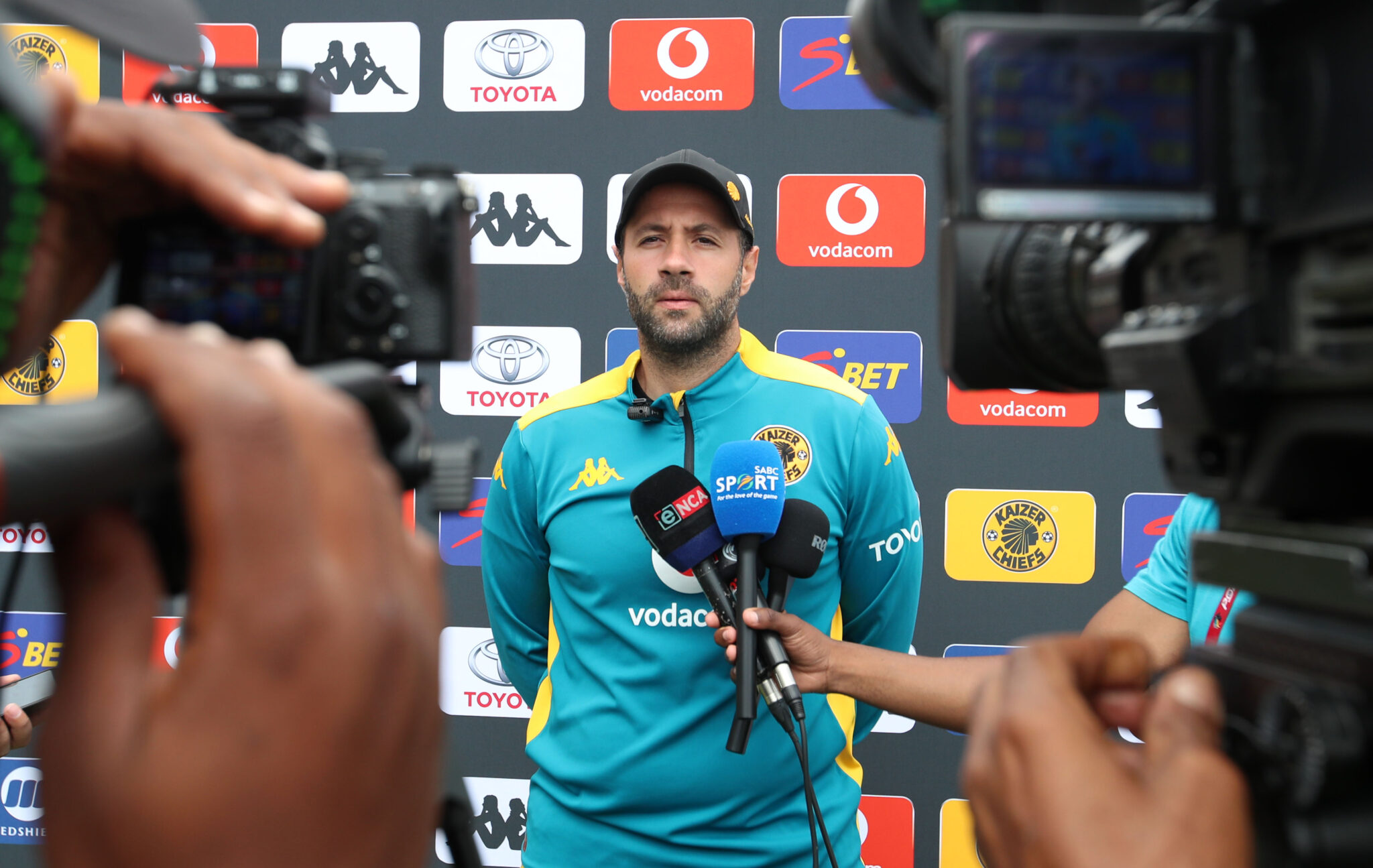 Chiefs Coach Hails Two Players - iDiski Times