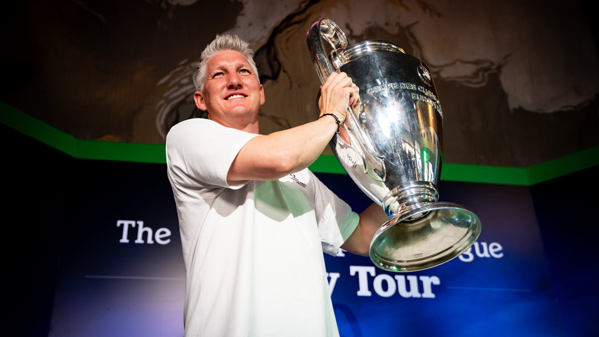 Schweinsteiger Predicts UCL Semis - iDiski Times