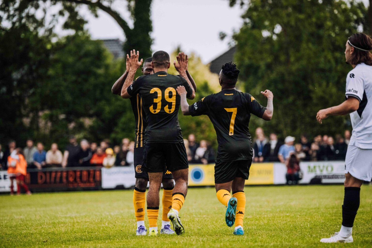 Frosler On His Wondergoal Vs Vitesse - iDiski Times