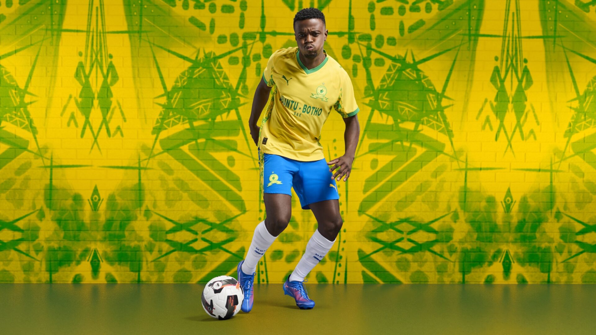 Sundowns Unveil 25/26 Kits - iDiski Times