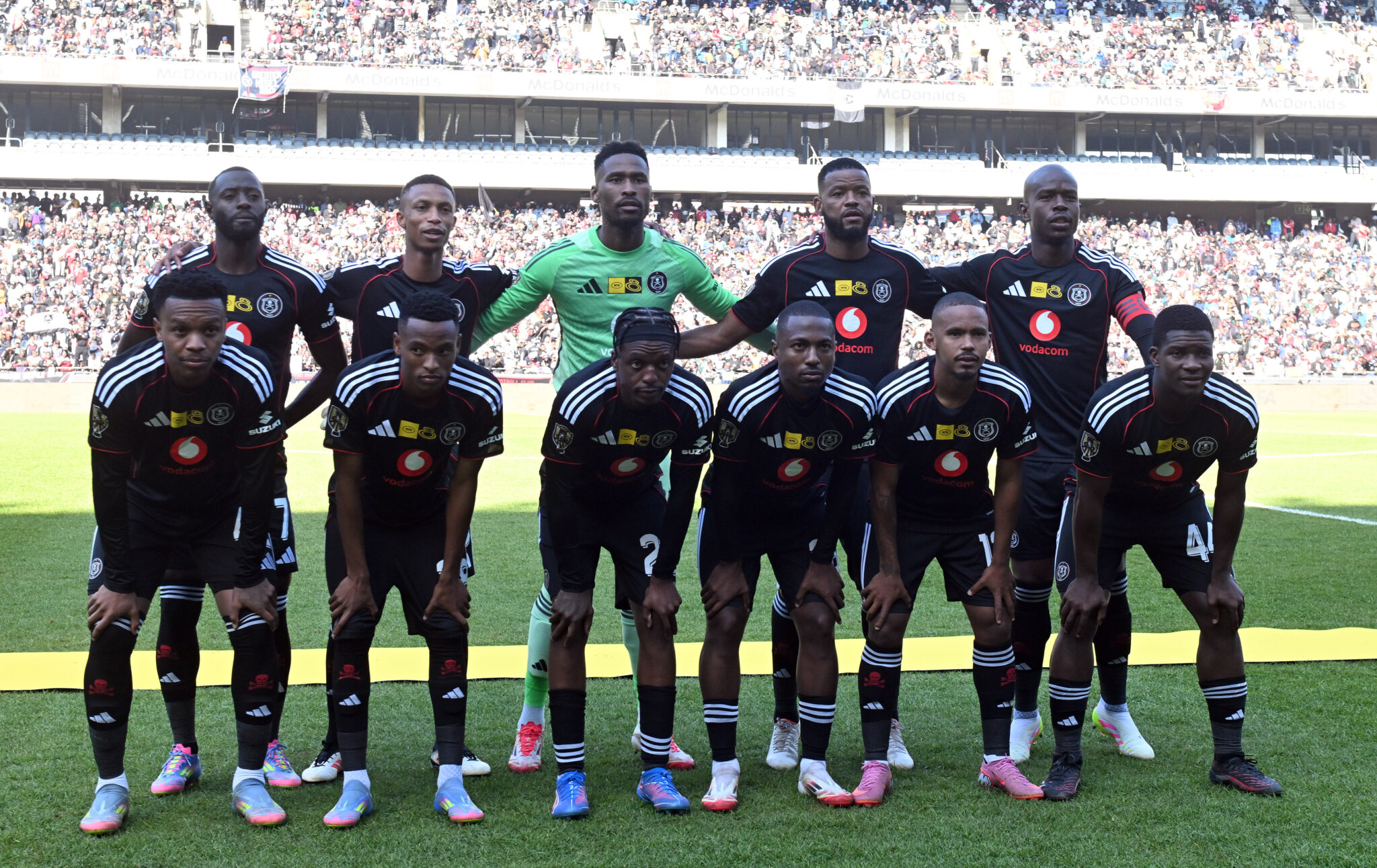 Pirates & Stellenbosch Starting XIs Confirmed - iDiski Times
