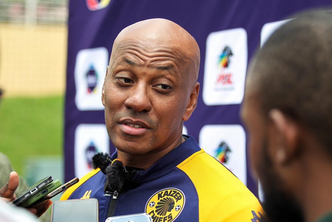 Kaizer Jr Explains Why Khumalo Is Not Part Of UK Tour - iDiski Times